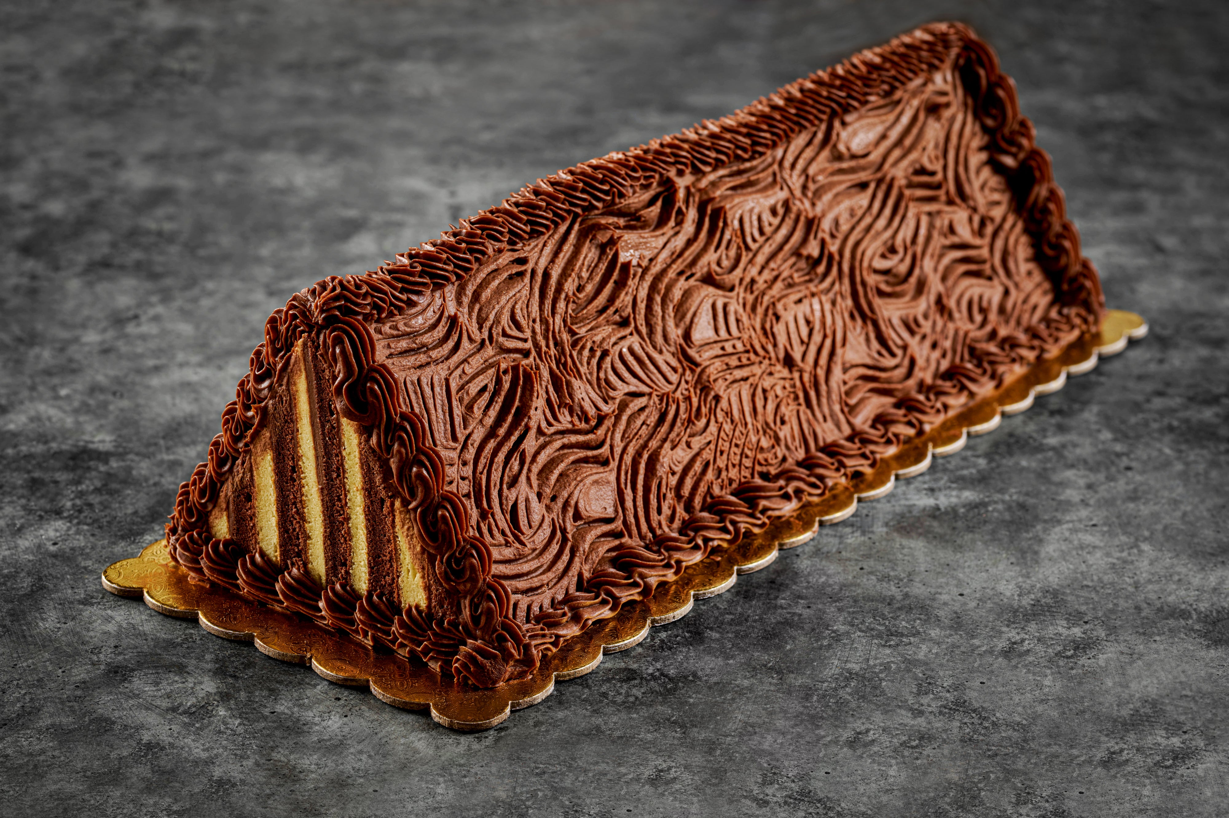 The Triangle Cake - Full Size – Siegelman Cakes